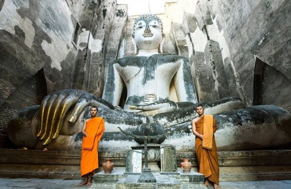La tradición del Buda gigante en Tailandia | Thai Spa Massage